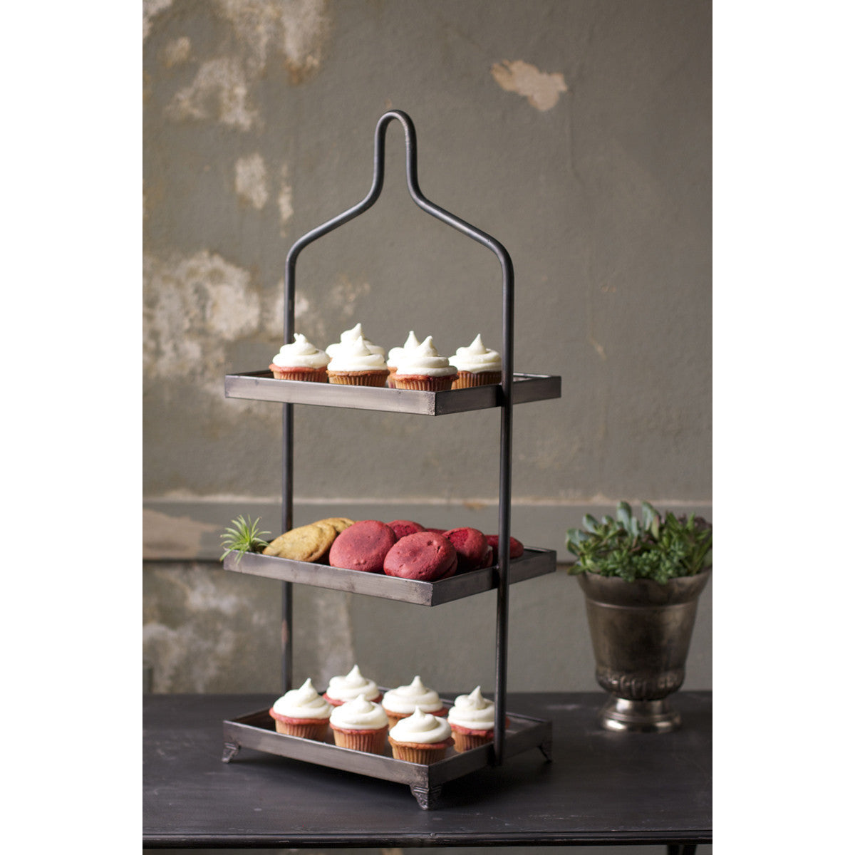 Metal Three Tiered Display | Chapin Furniture