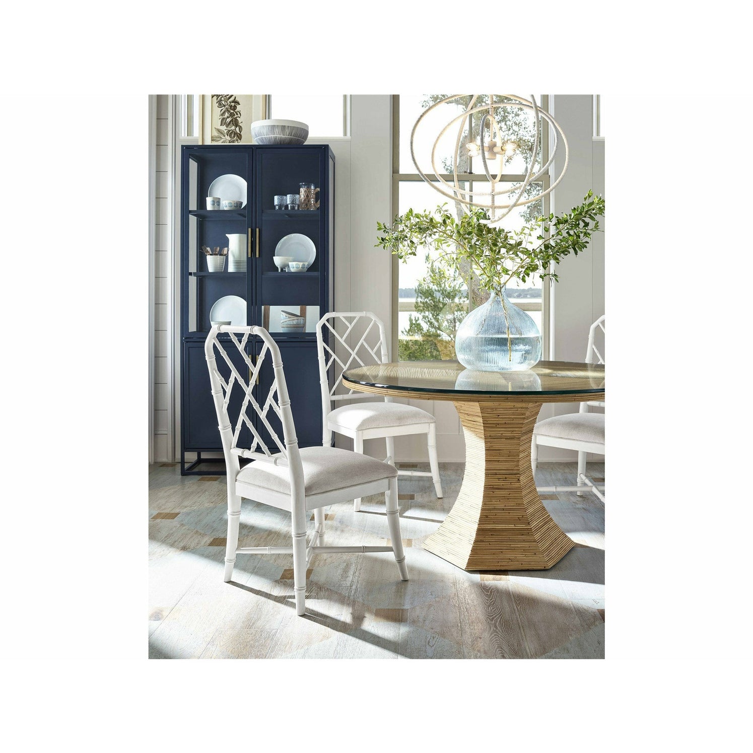 Getaway Coastal Living Nantucket Round Dining Table | Chapin Furniture